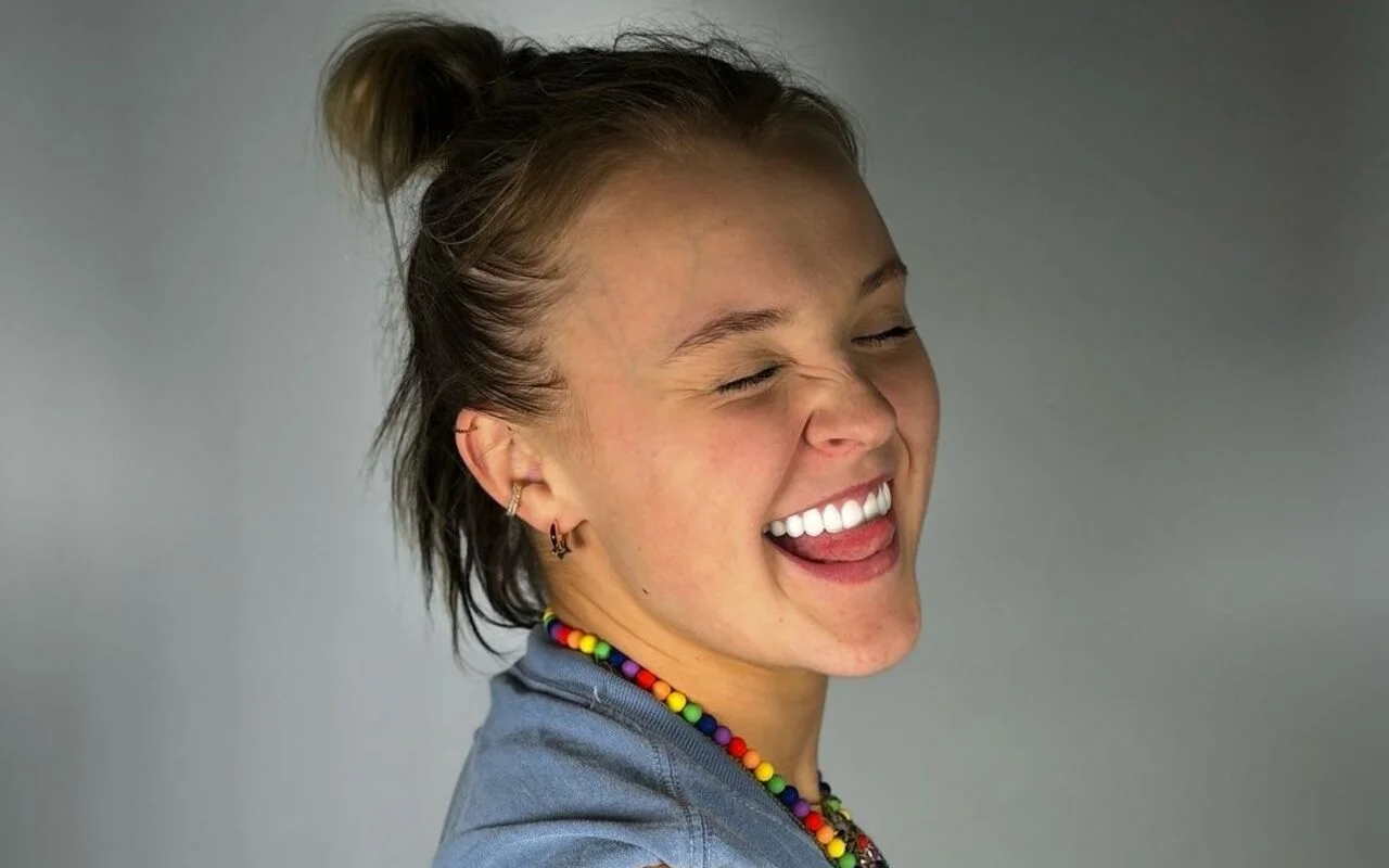 JoJo Siwa Shows Off Album Art Tattoo: A Guardian Teddy Bear