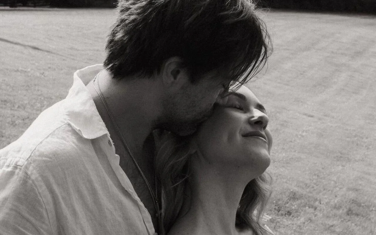 The Band Perry's Neil Perry Elopes With Fiancee in Intimate Wyoming Wedding