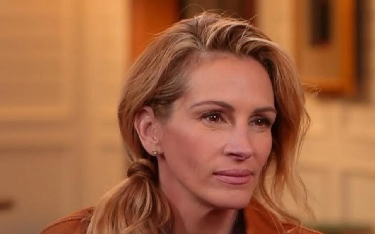 Julia Roberts' Brother Eric Apologizes for 'Asinine' Comments About Her