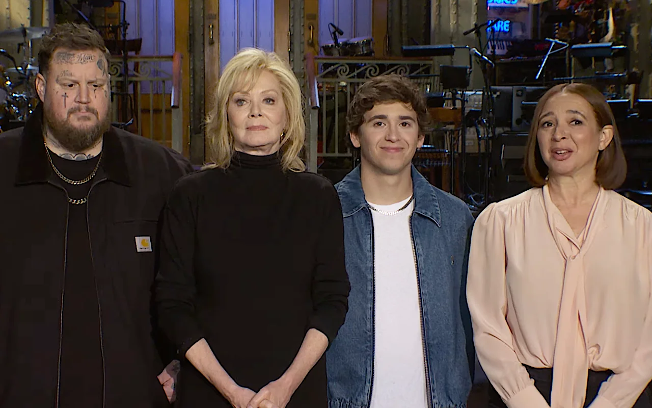 'SNL' Teases Maya Rudolph's Return as Kamala Harris in Season 50 Promo