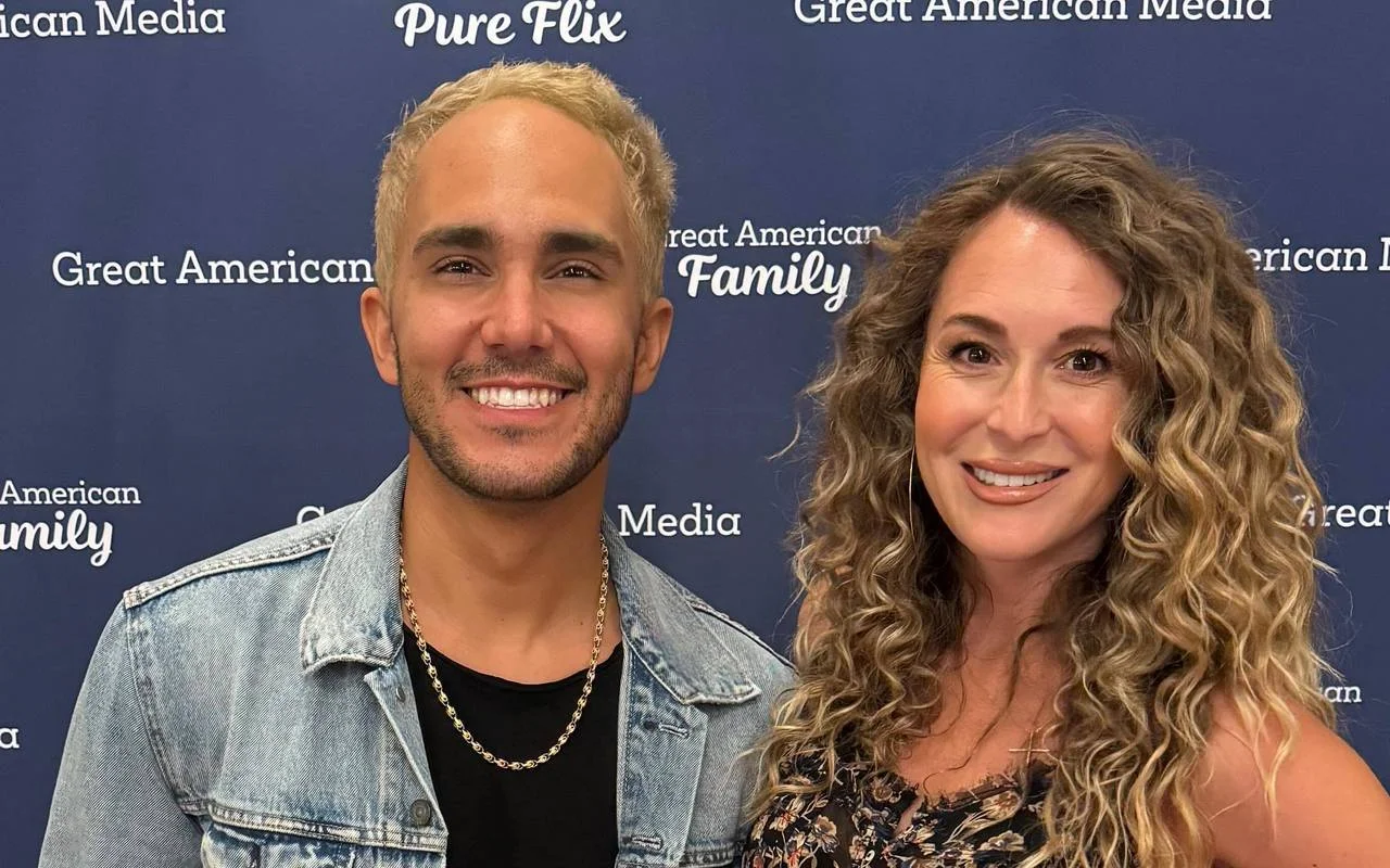 Big Time Rush's Carlos PenaVega Thanks Wife for Defending Him After He ...