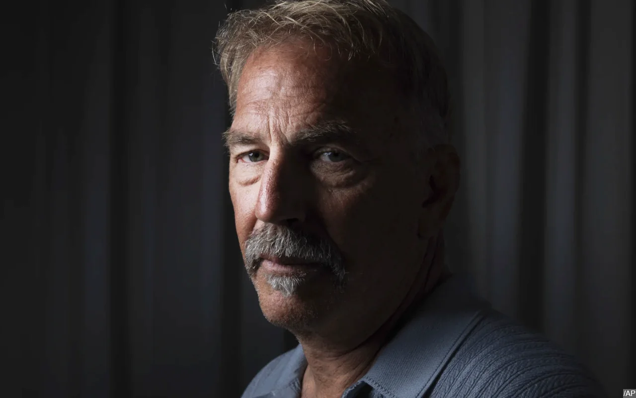 Kevin Costner Spotted Partying With Athlete Rainy Castaneda in New York ...