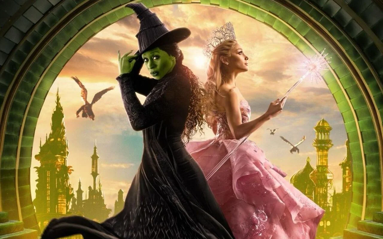 'Wicked' Director Defends 'Desaturated' Color of the Movie Amid Criticism