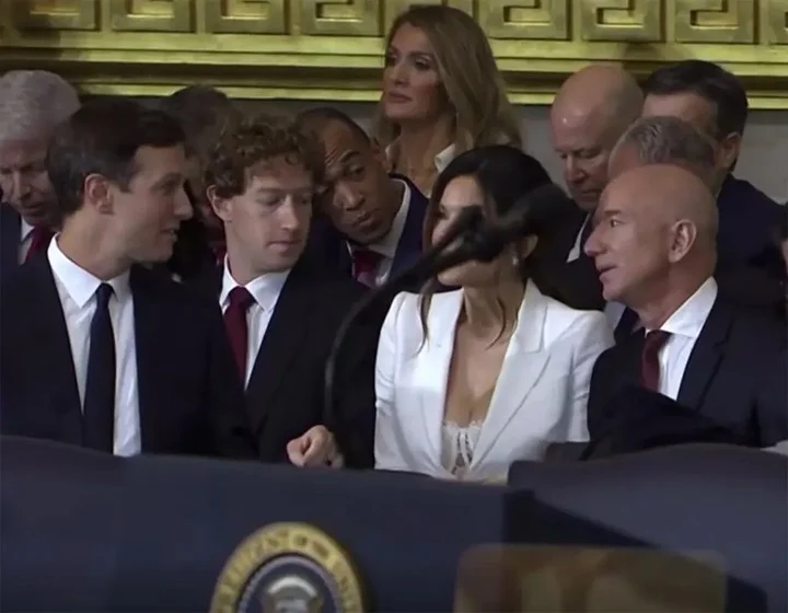 Mark Zuckerberg Caught Ogling Lauren Sanchez's Cleavage at Trump's ...