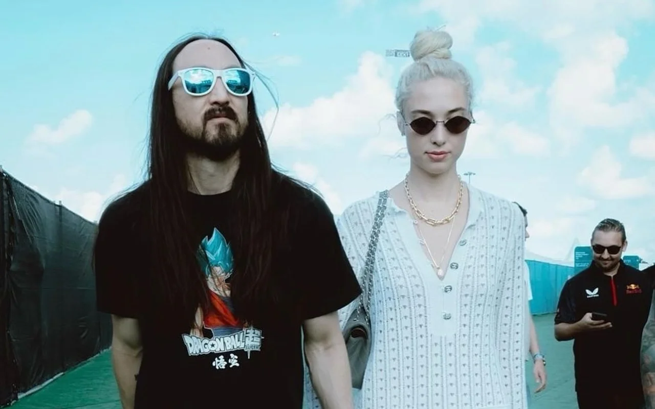 Steve Aoki Expecting First Child With Wife Sasha, Throwing Gender Reveal Party at Live Concert