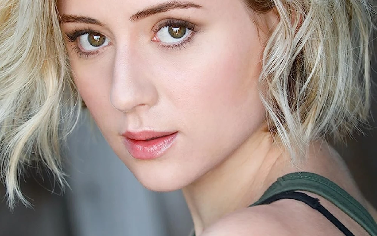 Gen V Star Lizze Broadway's Subtle Nod to Chance Perdomo in Every Scene