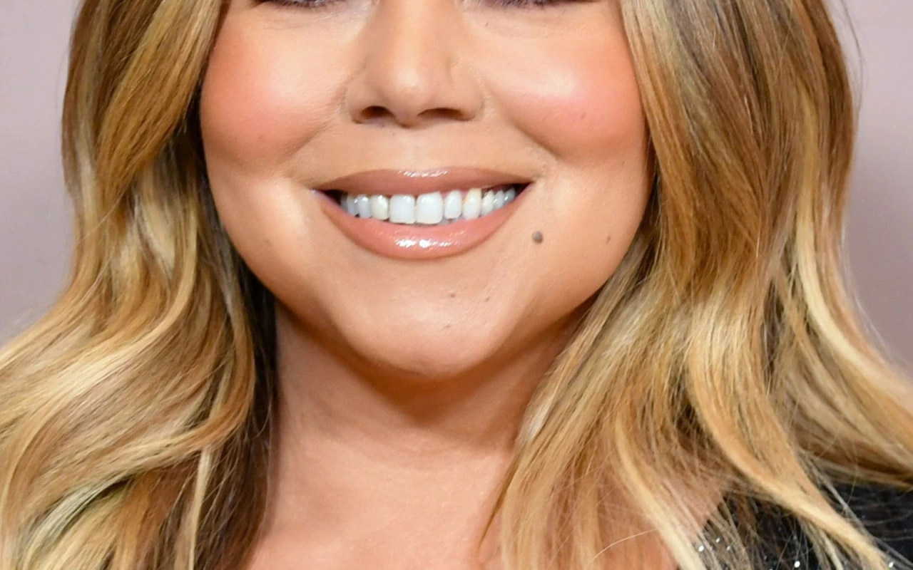 Mariah Carey Stuns at Winter Olympics, Sparks Viewer Confusion