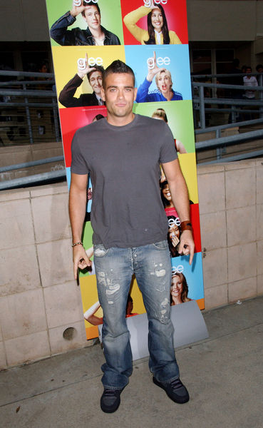 Mark Salling Latest News, Bio, Profile, Album, Movie and Photo.