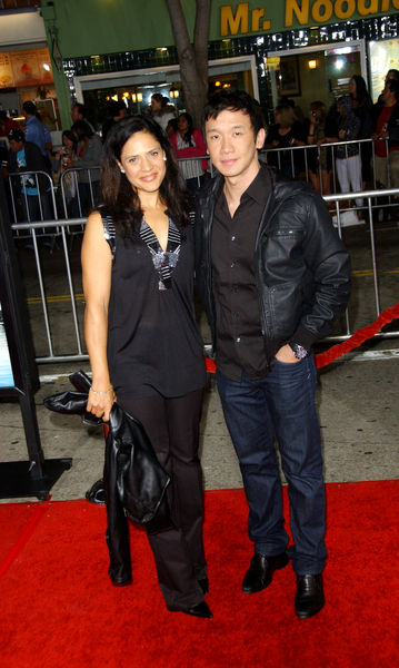 chin-han Picture 1 - New York Premiere of Contagion - Arrivals