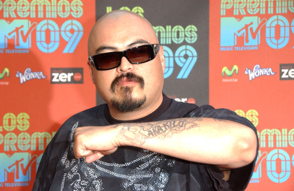 Down aka Kilo Picture 3 - 2009 MTV Latin VMAs - Arrivals