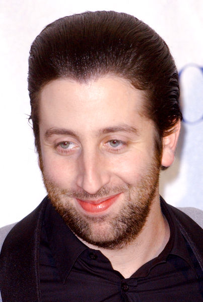 Simon Helberg Latest News, Bio, Profile, Album, Movie and Photo.