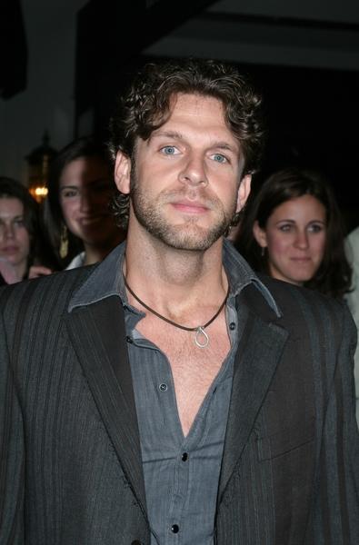 Billy Currington - 11 Albums | AceShowbiz