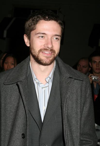 Topher Grace Photo Gallery | AceShowbiz