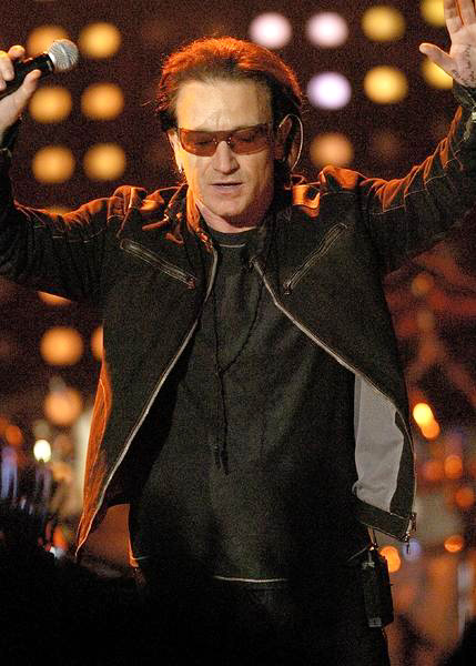 U2 Picture 7 - U2 in Concert Live in Rome on Their 2005 Vertigo Tour