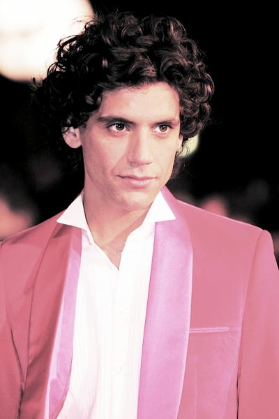 Mika - 24 Albums | AceShowbiz