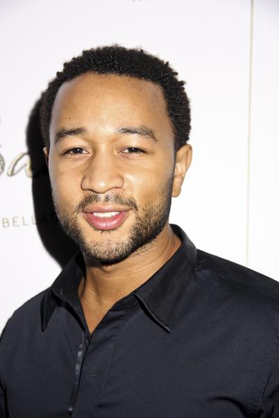 John Legend Photos - HD Pictures & Gallery | AceShowbiz