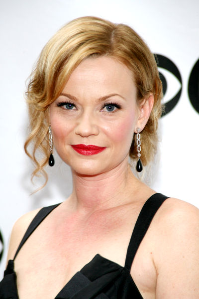 Samantha Mathis, 55 - Actor | AceShowbiz