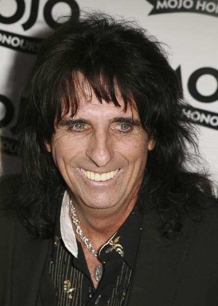 Alice Cooper Latest News, Bio, Profile, Album, Movie and Photo.