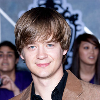 Jason Earles Images - Red Carpet & Events | AceShowbiz