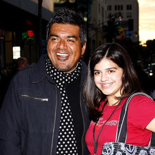 George Lopez Picture 19 - Nickelodeon's 2009 Kids' Choice Awards - Arrivals