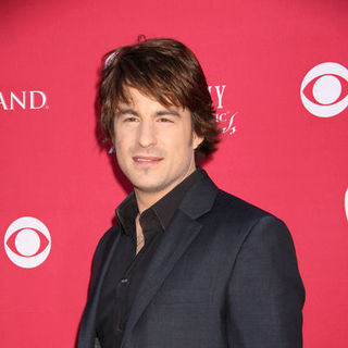 Jimmy Wayne Latest News, Bio, Profile, Album, Movie and Photo.