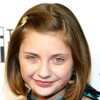 Mackenzie Milone Picture 3 - "Everybody's Fine" New York Premiere ...