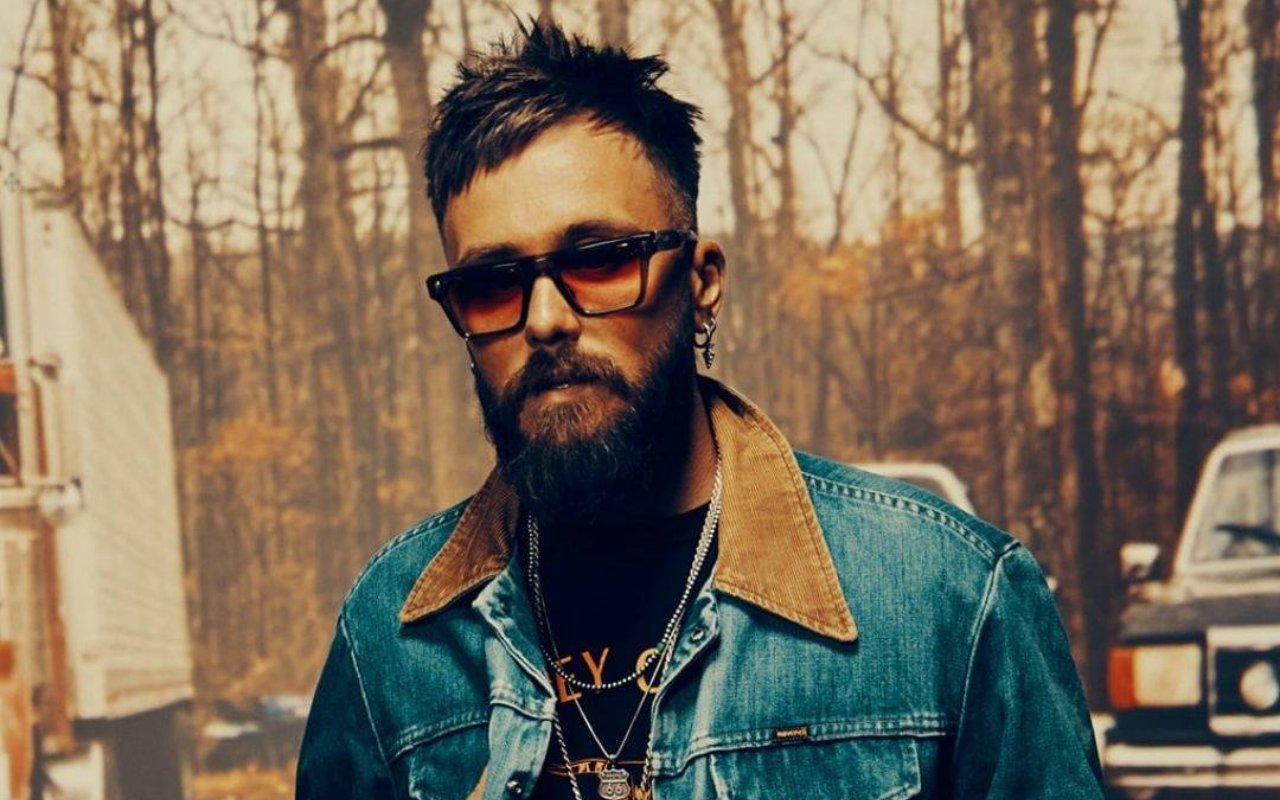 Elvie Shane : Artist of the Week 44 of 2021 | AceShowbiz