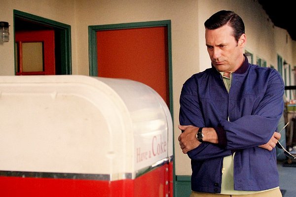 AMC Releases Nostalgic Promo for 'Mad Men' Series Finale