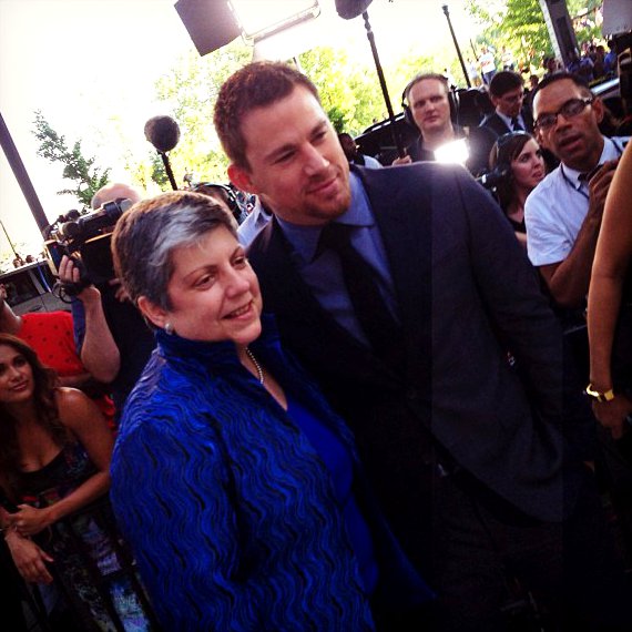 New Dad Channing Tatum Attends 'White House Down' Premiere in ...