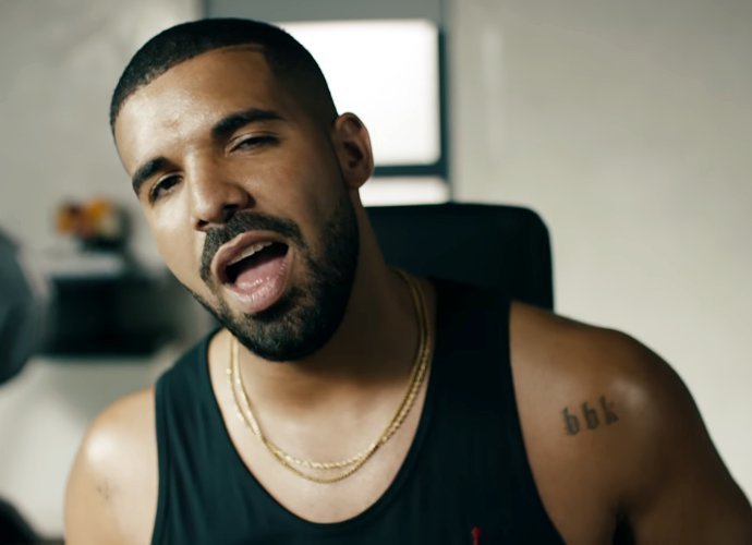 Watch Drake Work Out While Lip Syncing Taylor Swift's 'Bad Blood' in ...