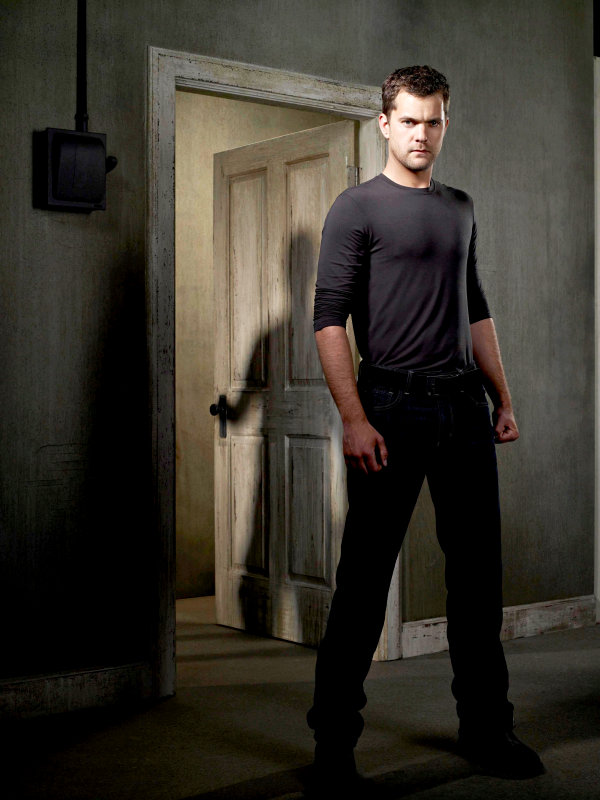 New Promotional Shots of 'Fringe' Season 2