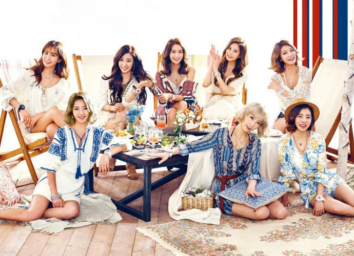 Girls' Generation Reminisces About Their 10-Year Career on Live Broadcast