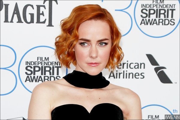 Jena Malone Rumored to Play Barbra Gordon in 'Batman v Superman'
