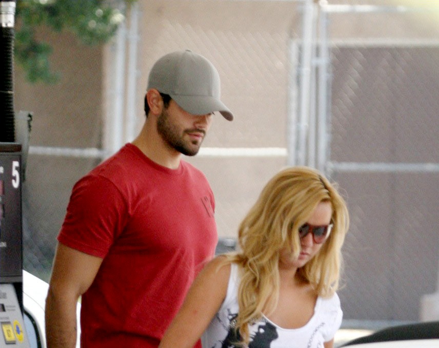 Jesse Metcalfe and Nadine Coyle Are Back Together