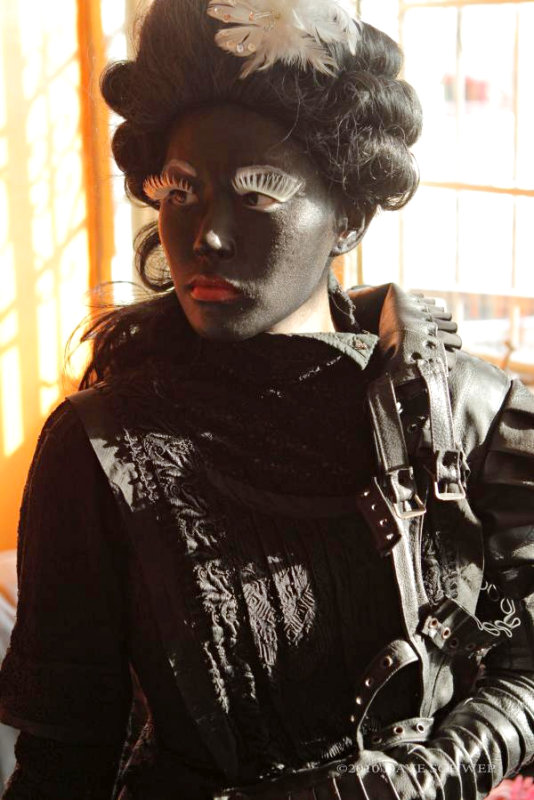 New Official Pictures of Kerli's 'Tea Party' Music Video