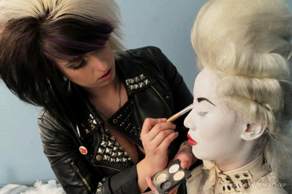 New Official Pictures of Kerli's 'Tea Party' Music Video