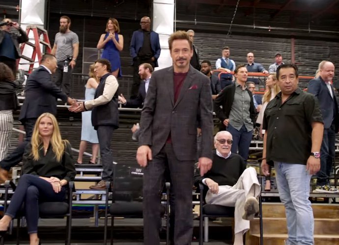 Marvel Stars Gather for Epic Class Photo to Celebrate 10th Anniversary ...