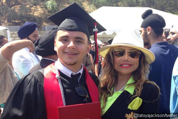 Michael Jackson's Eldest Son Prince Graduates High School