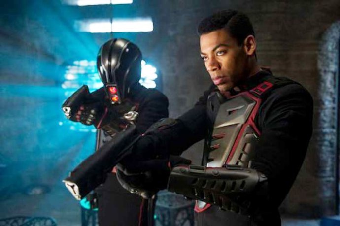 New 'Krypton' Photos Reveal First Look at Dev-Em