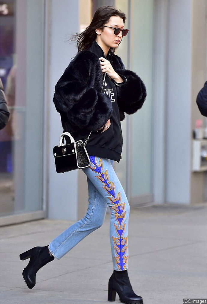 Sad Bella Hadid Steps Out Alone on Valentine's Day After The Weeknd's ...