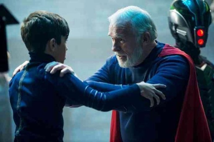 New 'Krypton' Photos Reveal First Look at Dev-Em