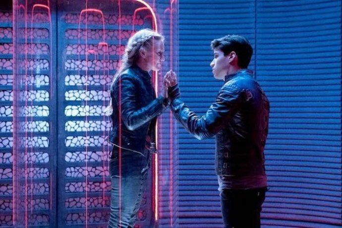 New 'Krypton' Photos Reveal First Look at Dev-Em