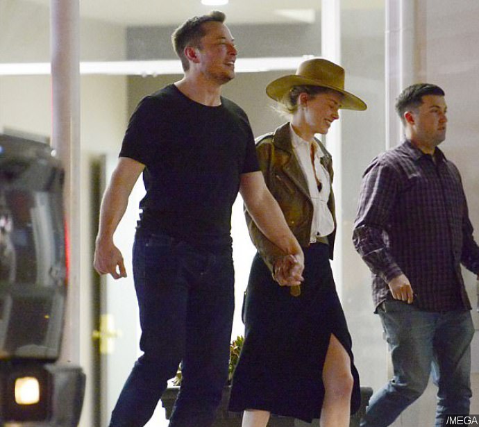 Amber Heard and Elon Musk Walk Hand-in-Hand After Sushi Date