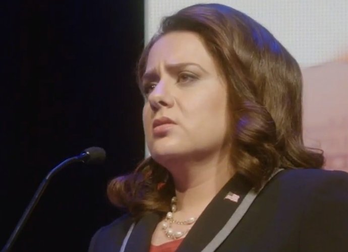 'Scandal' 5x16 Preview: What Secrets Does Susan Ross Hold?