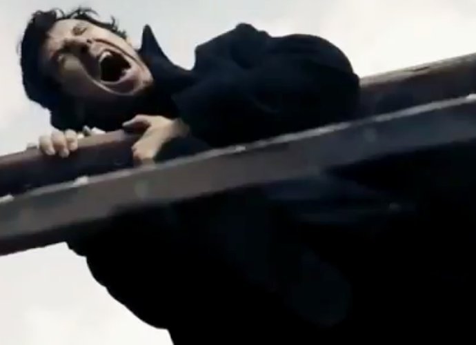 Sherlock Punched by John Watson in New Season 4 Trailer