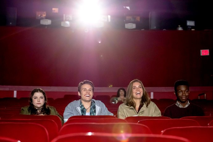 New 'This Is Us' Set Pictures Tease Possible Funeral Scene