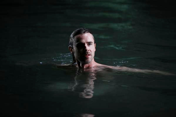 New 'True Blood' Season 2 Poster, Stills and TV Spots Unveiled