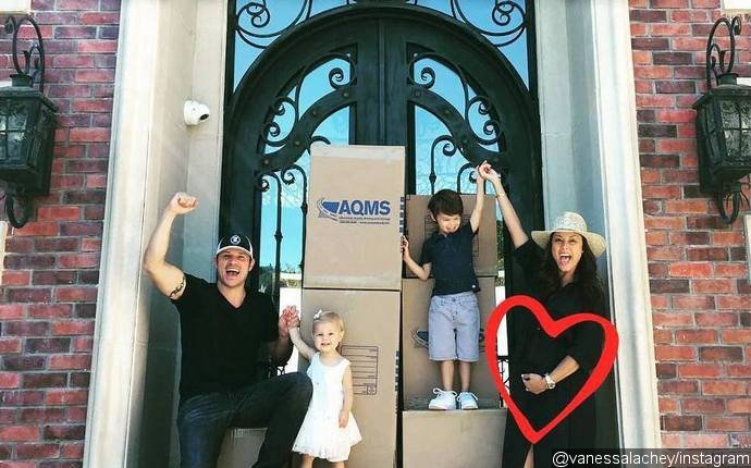 Vanessa Minnillo and Nick Lachey Expecting Their Third Child