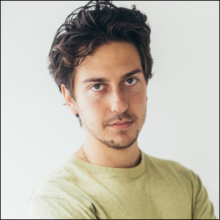 Alex Wolff Latest News, Bio, Profile, Album, Movie and Photo.