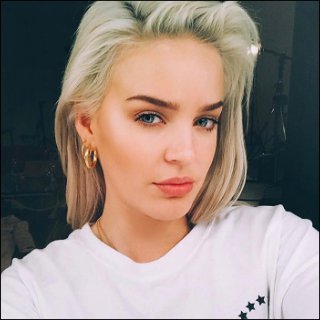 Anne-Marie Latest News, Bio, Profile, Album, Movie and Photo.